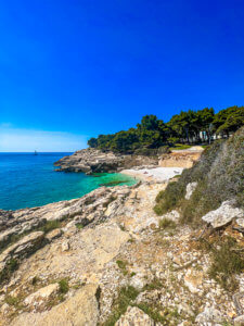 A Guide to The Very Best Beaches in Pula Croatia!